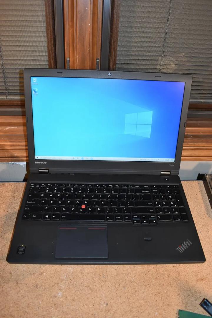 Lenovo thinkpad E 555 occasion